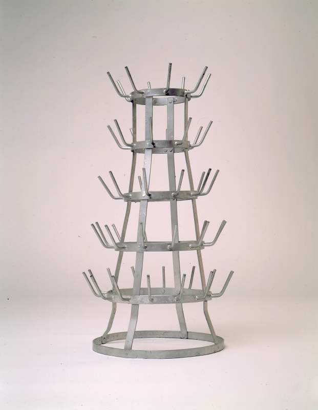 Botellero by Marcel Duchamp via DailyArt mobile app